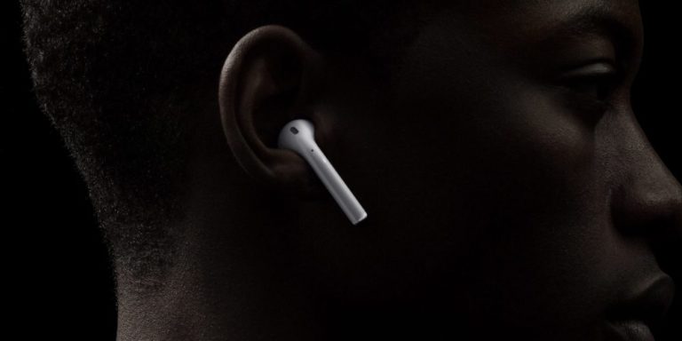 Tip: The Right Place Where You Should Double Tap on AirPods